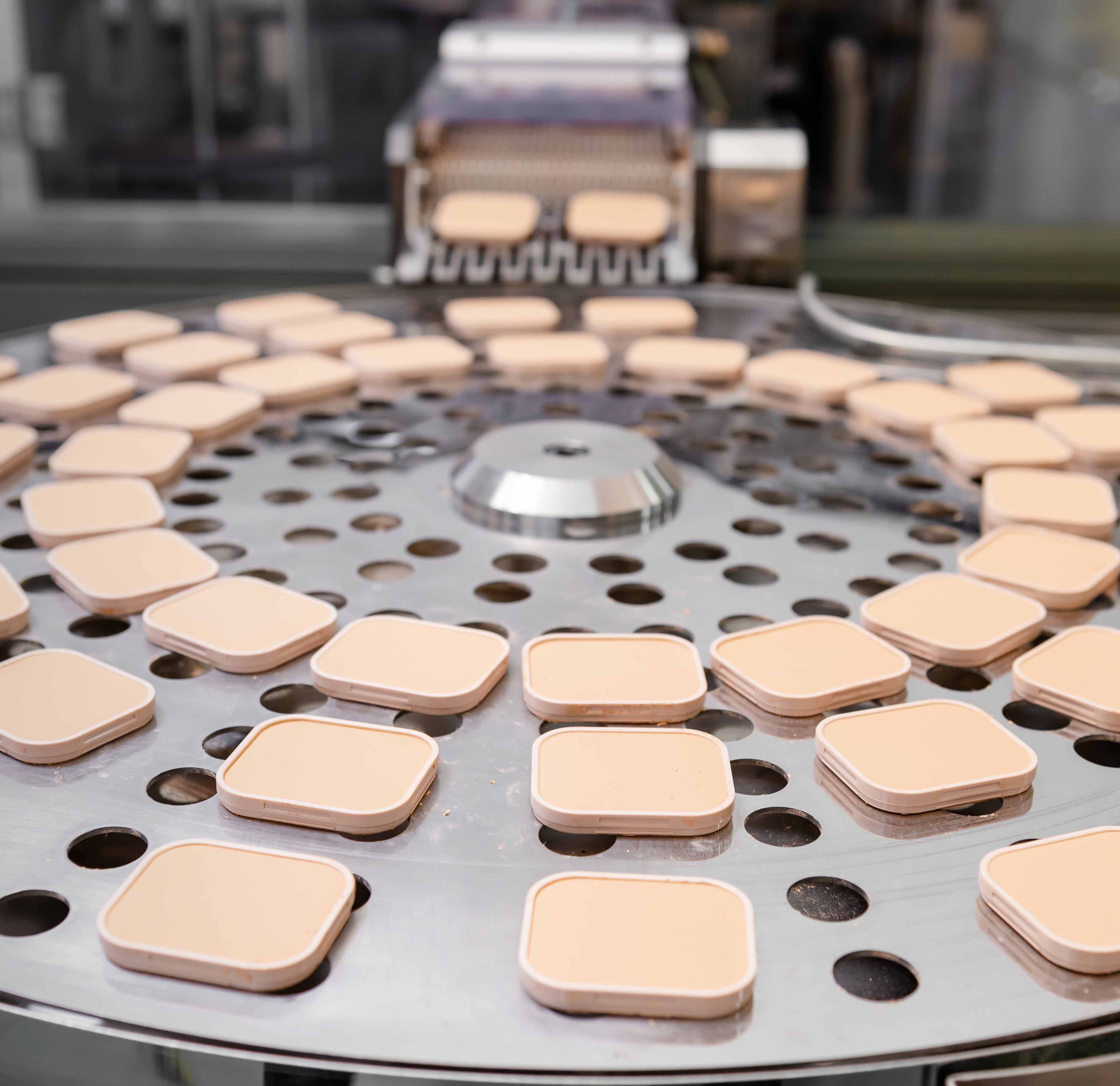 Milott Laboratories | Leading OEM/ODM Cosmetics Manufacturing Partner