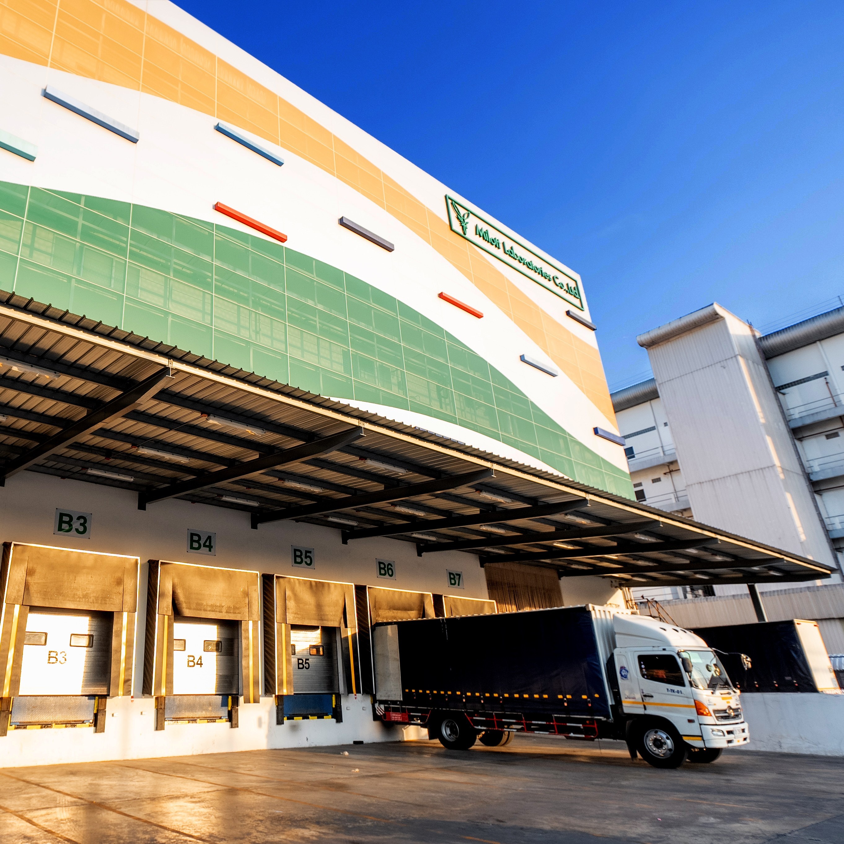 Milott Laboratories | Leading OEM/ODM Cosmetics Manufacturing Partner